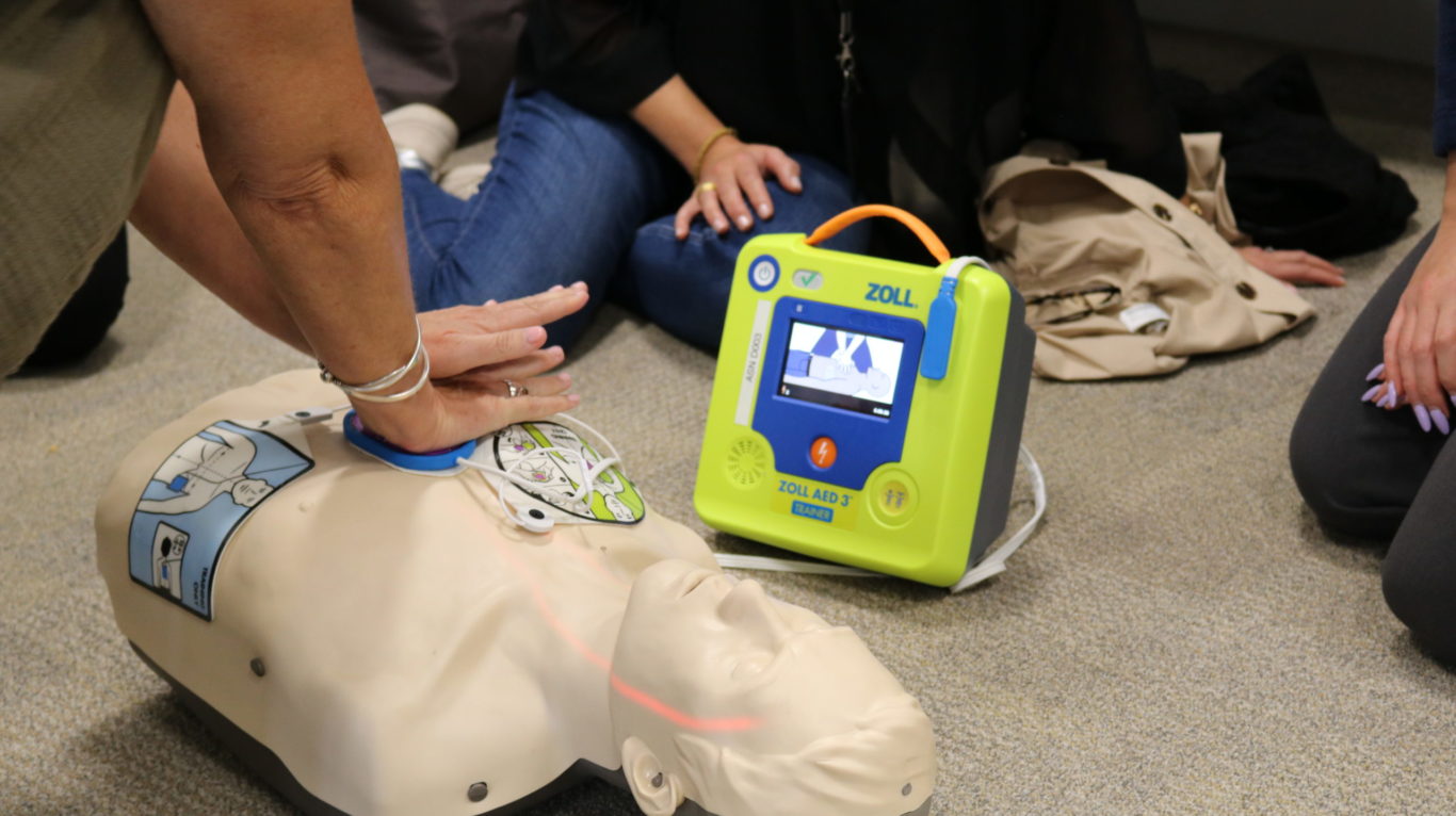 Learn Basic Life Support through CPR Skills for Life | Hampshire and ...